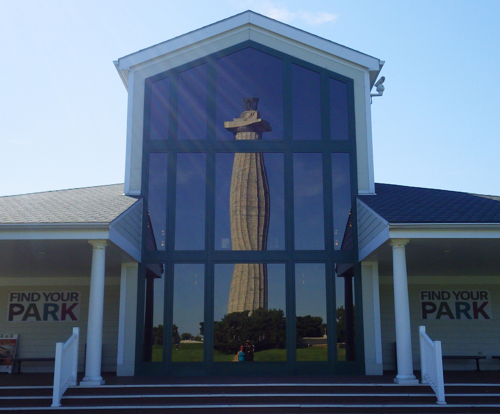 Perry’s Victory and International Peace Memorial | Raven About The Parks