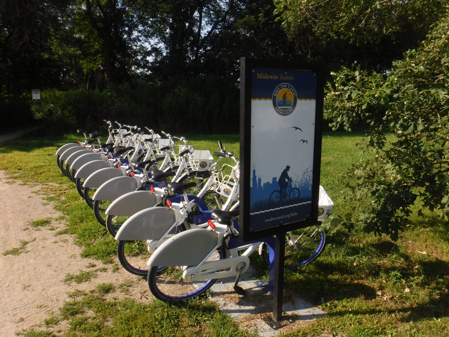 Midewin National Tallgrass Prairie | Raven About The Parks
