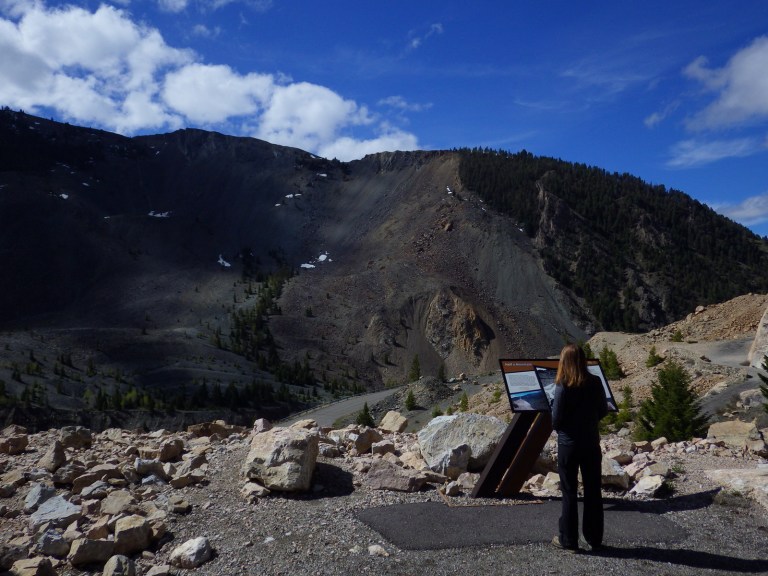Top 10 Visitor Centers in National Forests | Raven About The Parks